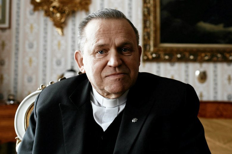 Kim jest ksiądz Jankowski. Ofiara kapelana Solidarności mówi o ...